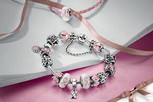 Pandora s'engage dans la lutte contre le cancer du sein - Timodelle ...